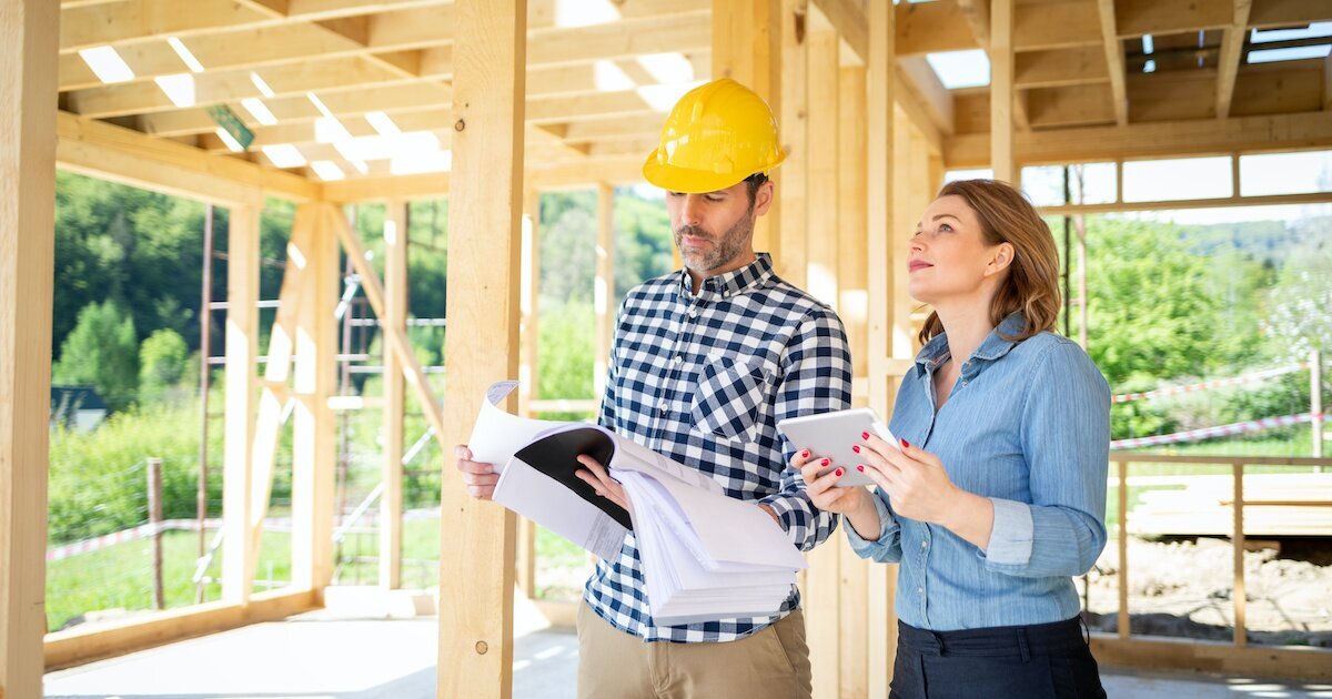 Why both homeowners and contractors need to be insured | LowestRates.ca