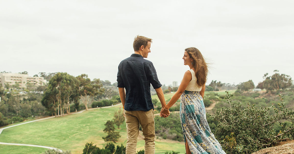 Two couples tell us the cost of being in a long-distance relationship ...